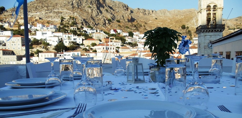 PSAROPOULA Restaurant - Traveling Guide